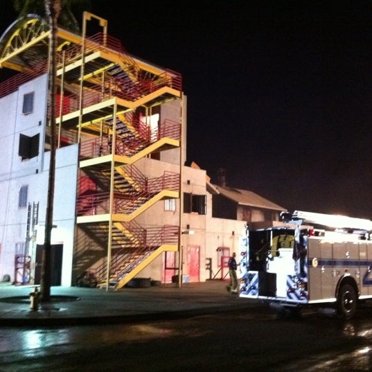 Tempe/APS Joint Fire Training Center - Fire Station in Tempe