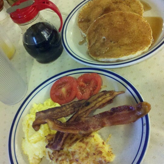 Blue Plate Cafe - 32 tips