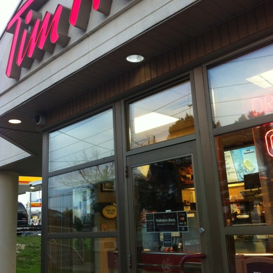 Tim Hortons - Malton - 5869 Airport Rd