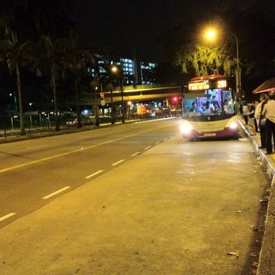 Bus Stop 54261 (Ang Mo Kio Station) - Ang Mo Kio - Ang Mo Kio Ave 3