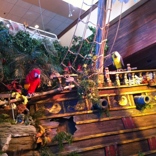 Castaway Bay Resort - 21 tips from 1581 visitors