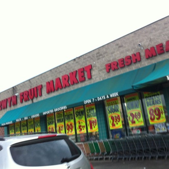 Berwyn Fruit Market - Berwyn, IL
