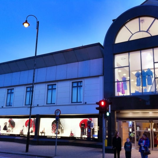 McElhinneys - Department Store