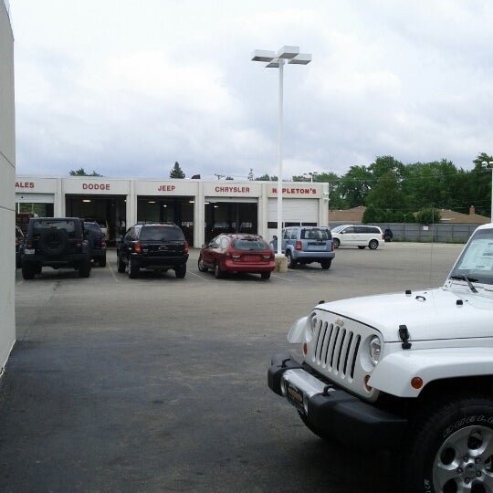 Napleton Chrysler Dodge Jeep - Automotive Repair Shop