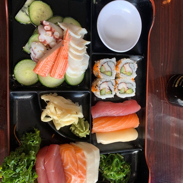 Sake Thai and Sushi - Thai Restaurant in Hollywood