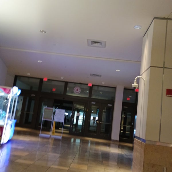 Connecticut Post Mall - 54 tips
