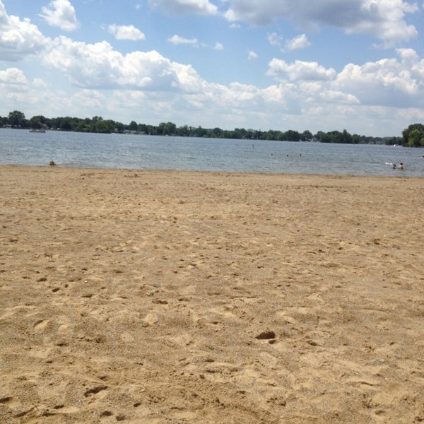 Pontiac Lake State Recreation Area - Park
