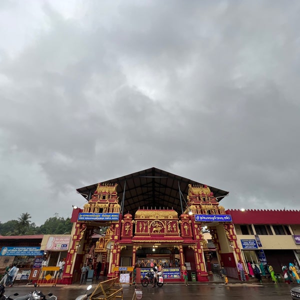 Kateel Shree Durgaparameshwari Temple - Kateel, Karnātaka