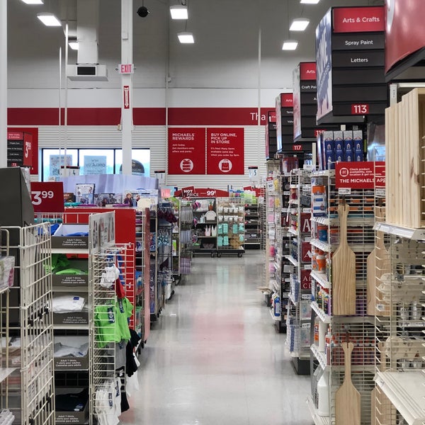 Michaels Store Inside