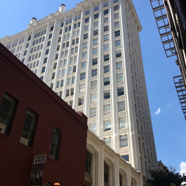 The Healey Building - Structure in Fairlie-Poplar