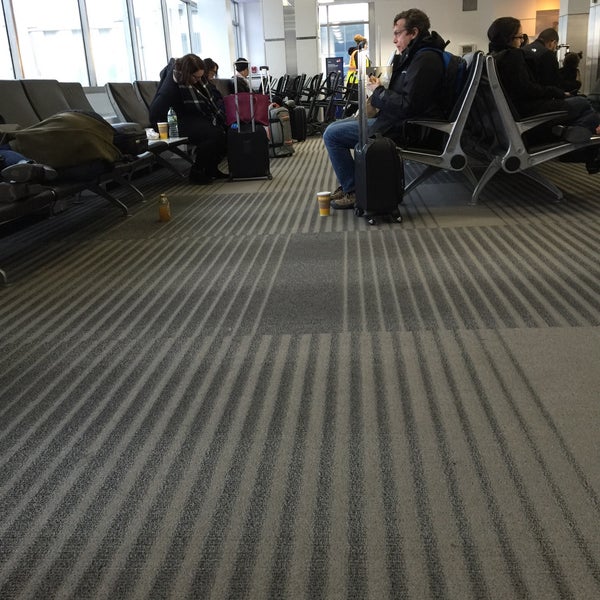 jetBlue Ticket Counter - East Elmhurst - 8 tips from 1373 visitors