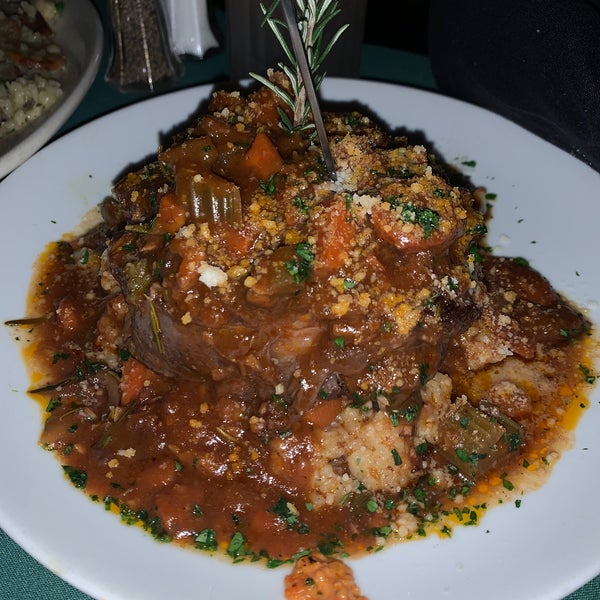 Castelli's - 11 tips from 458 visitors