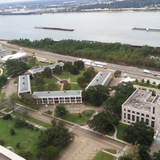 Pentagon Barracks - Downtown Baton Rouge - 859 N Third St