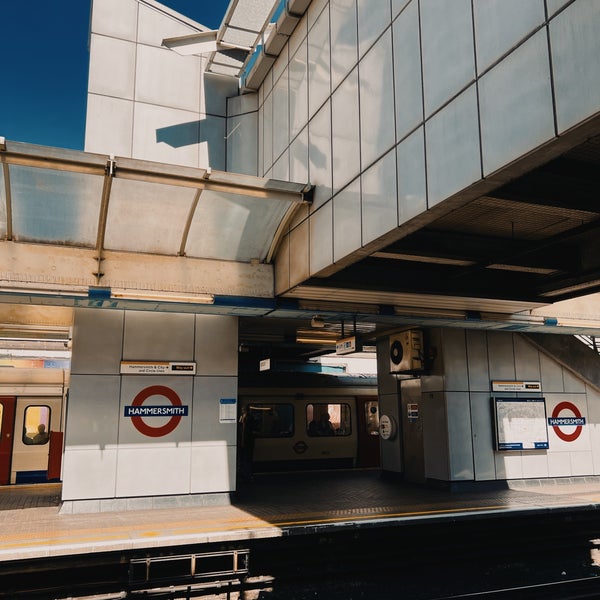 Photos at Hammersmith London Underground Station (District and ...