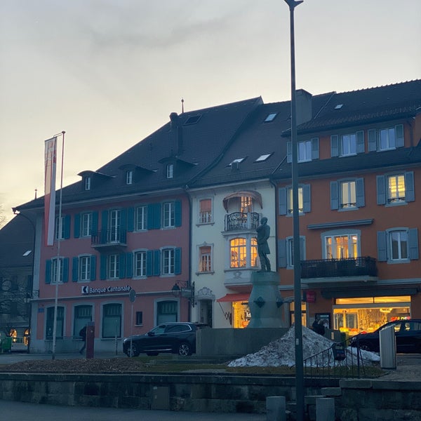 Bulle - 4 tips from 729 visitors