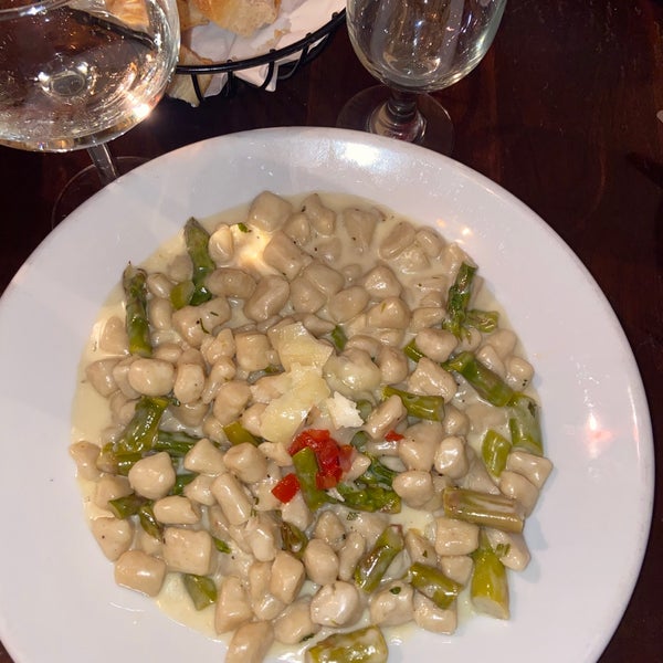 Spasso Italian Grill - Italian Restaurant in Philadelphia