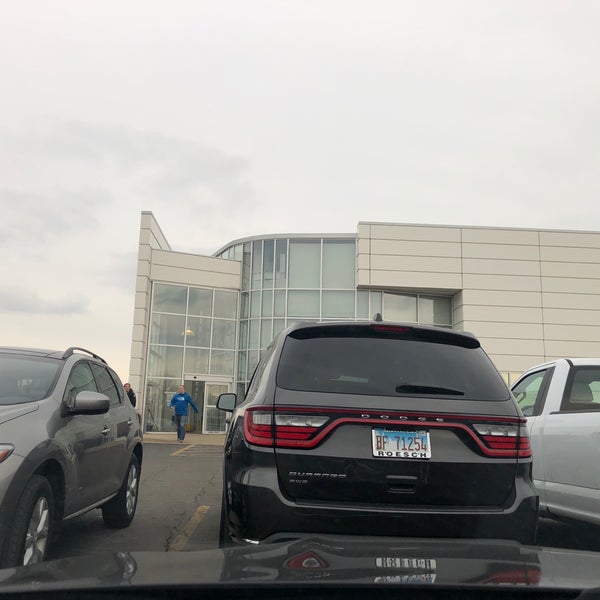 Larry Roesch Chrysler Jeep Dodge RAM - Elmhurst, IL