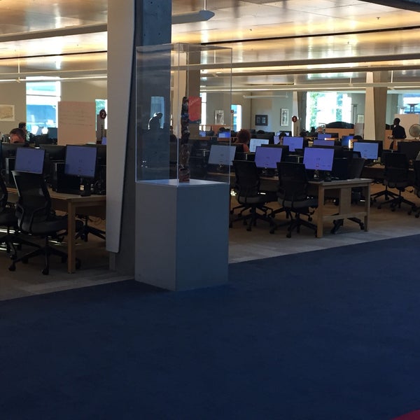 PCC Building 2 - Computer Lab - College Lab