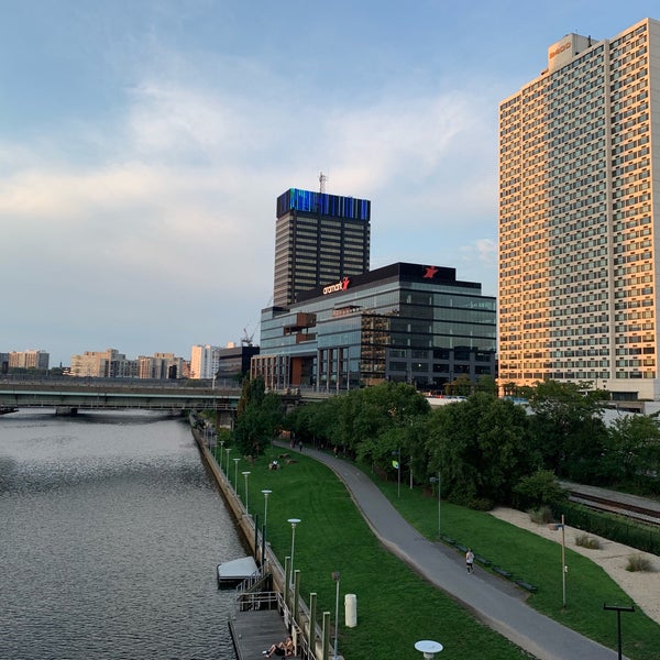 Walnut Street Bridge - Bridge in Philadelphia