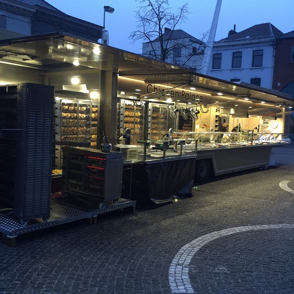Place Jules Mansart - 3 tips