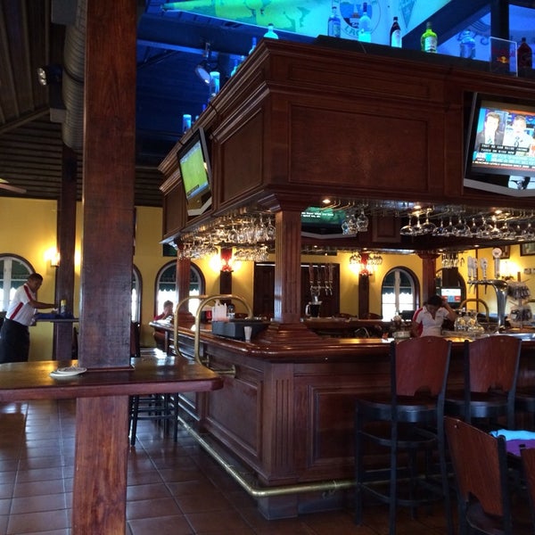 Riverside Tavern - Pub