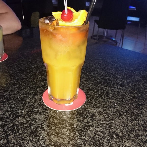 Finnezz Fusion Cafe - Cocktail Bar