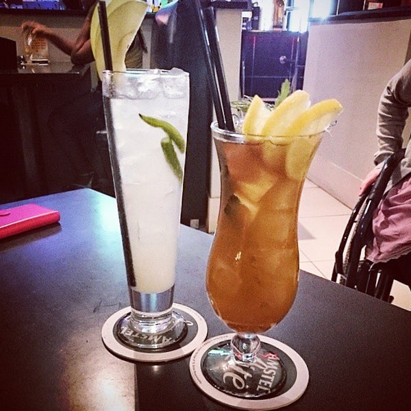 Finnezz Fusion Cafe - Cocktail Bar