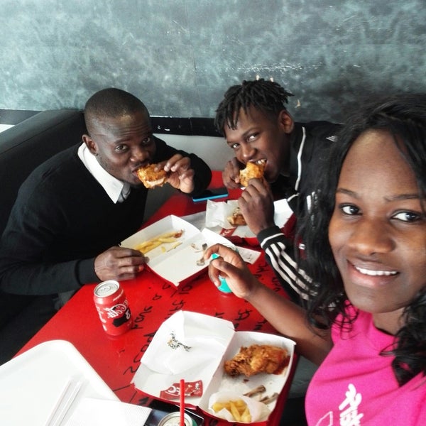 KFC - Maputo'da Fast Food Restoranı