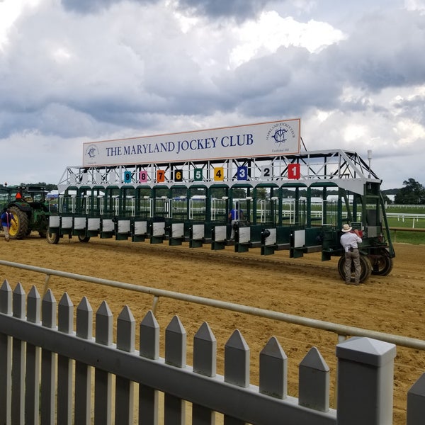 Photos at Laurel Park - Race Track