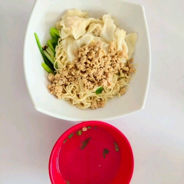 Mie Inti Teluk - Jl. Ikan Bawal No. 178/A, Teluk Betung