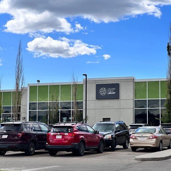 Saddletowne Library - Library in Martindale