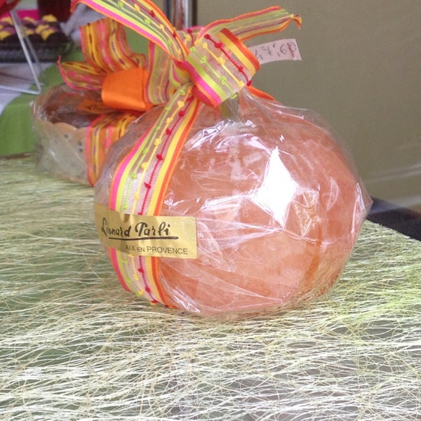 Calissons Leonard Parli - Dessert Shop in Aix En Provence