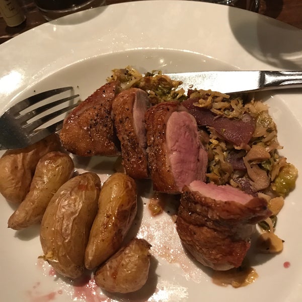 Heyday Cafe - 325 Main St