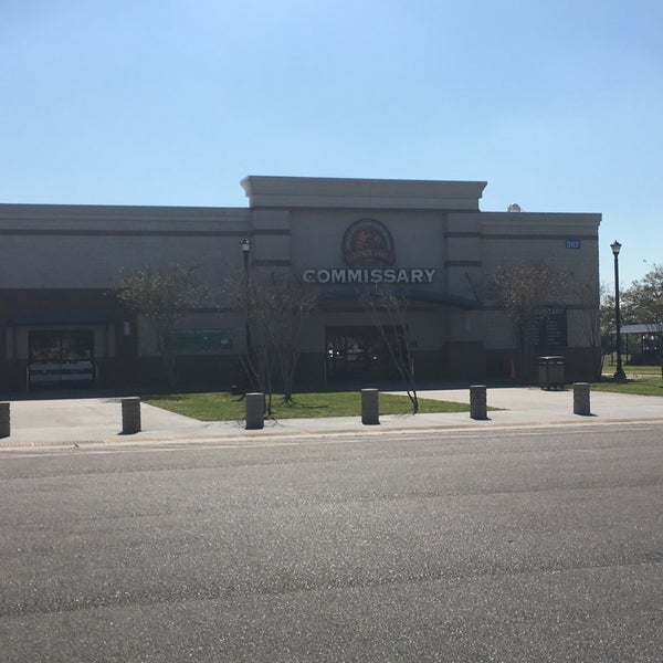 New Orleans NAS JRB Commissary - 2 tips from 75 visitors