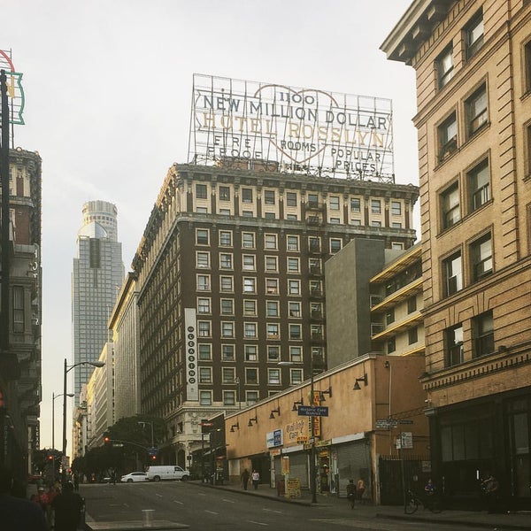 Rosslyn Hotel - Gallery Row - 5 tips from 69 visitors