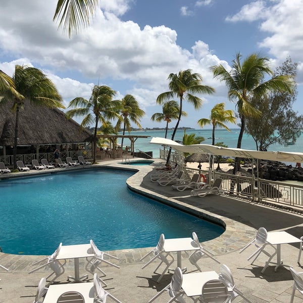 Merville Beach Hotel - Hotel in Mauritius