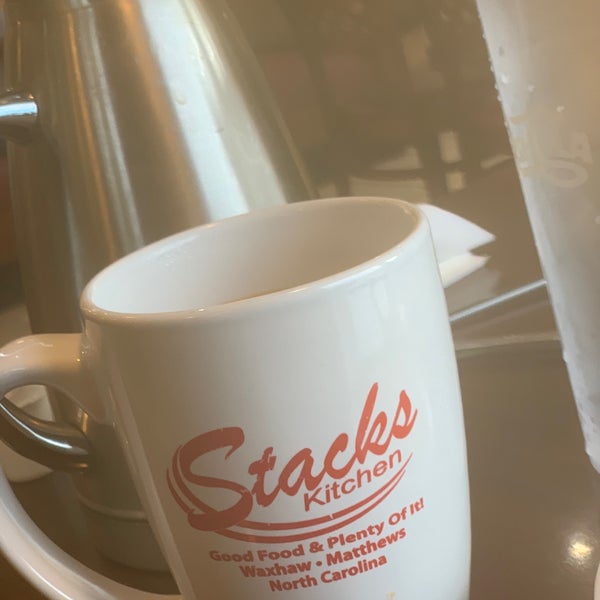 Stacks Kitchen - American Restaurant in Matthews