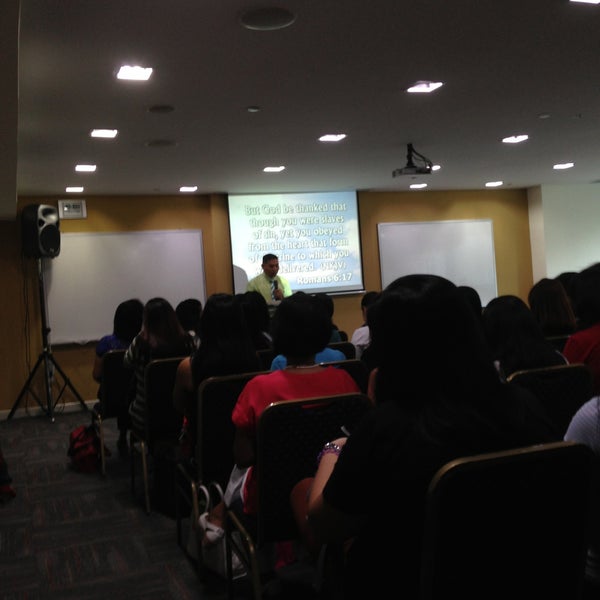 RELC Auditorium - Tanglin - 2 tips from 152 visitors