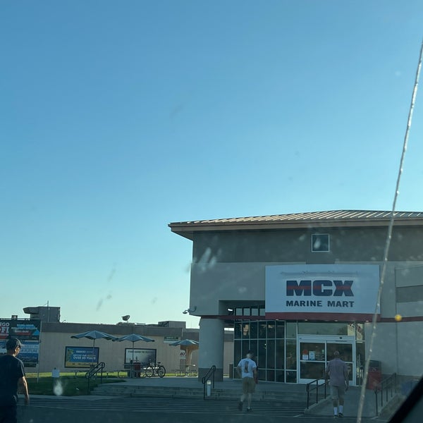 MCX Marine Mart - Miramar - 2 tips