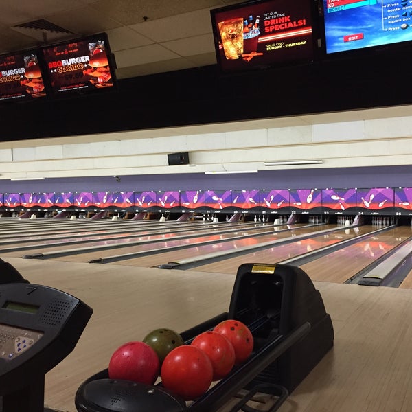 AMF College Lanes (Now Closed) - 10201 College Blvd