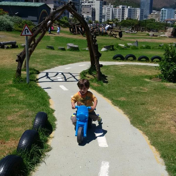 Blue Train Park - Playground in Green Point