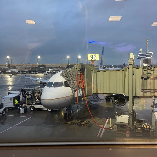 Gate C96 - Newark Airport and Port Newark - Newark, NJ