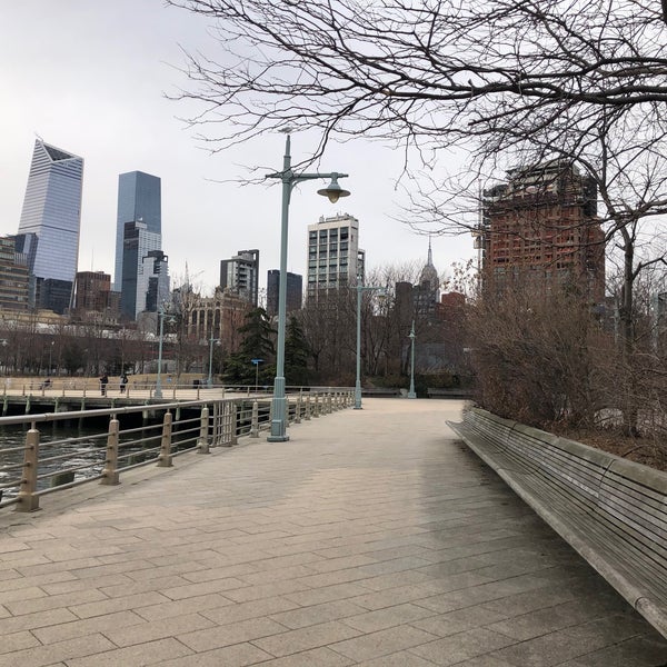 Photos at Pier 62 - Hudson River Park - Chelsea - West Side Hwy