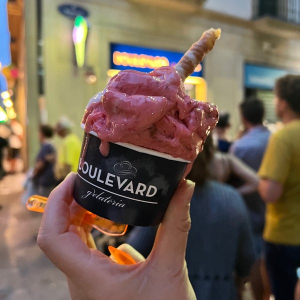 Gelateria Boulevard - Ice Cream Parlor in Donostia-San Sebastián