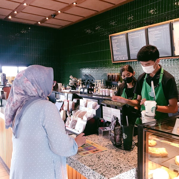 Starbucks Drive Thru Sudirman - Café in Kecamatan Blimbing