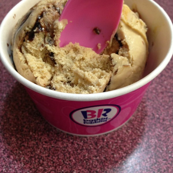 Baskin-Robbins - Ice Cream Parlor