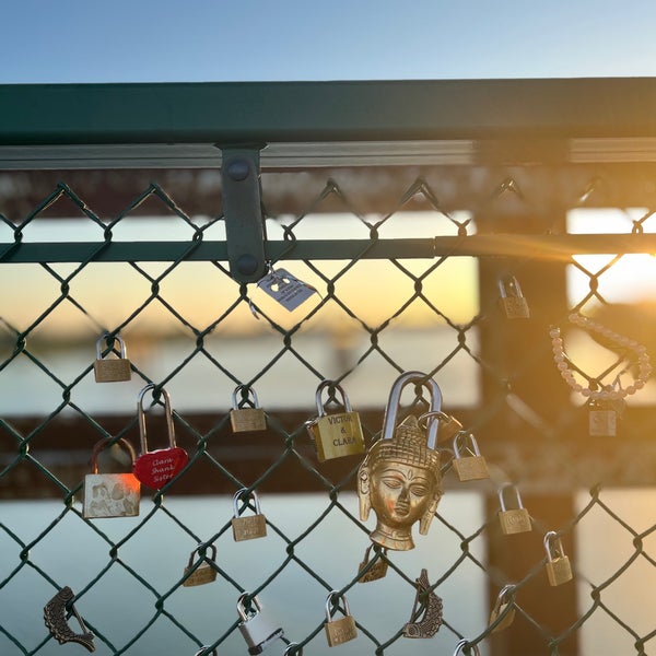 Meridian Bridge - Bridge in Yankton