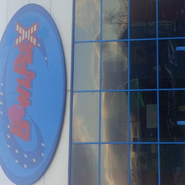 Bowlplex Bowling (Now Closed) - Bowling Alley