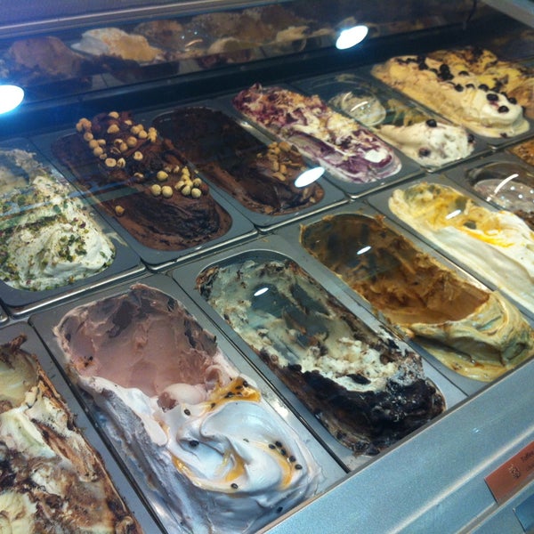 Sanabel Al Salam Sweets | حلويات سنابل السلام - الروضة - 4 tips