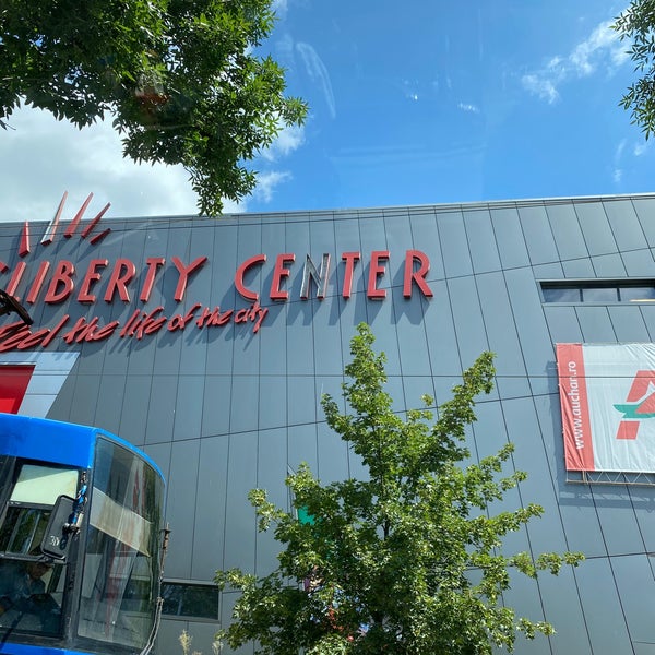 Liberty Center - Shopping Mall in București